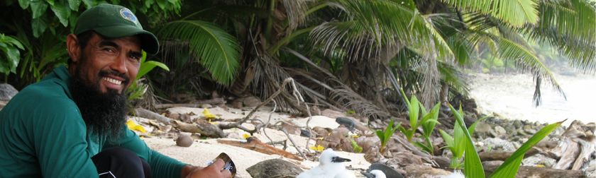 Contact us | Pulu Keeling National Park | Parks Australia